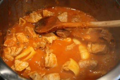 Porkolt (Pörkölt), Hungarian Pork Stew - Spicy Goulash
